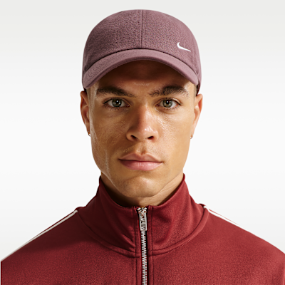 (取寄) ナイキ クラブ アンストラクチャード キャップ Nike Club Unstructured Cap Silt Red/Sail Nike Club Unstructured Cap. Nike IL